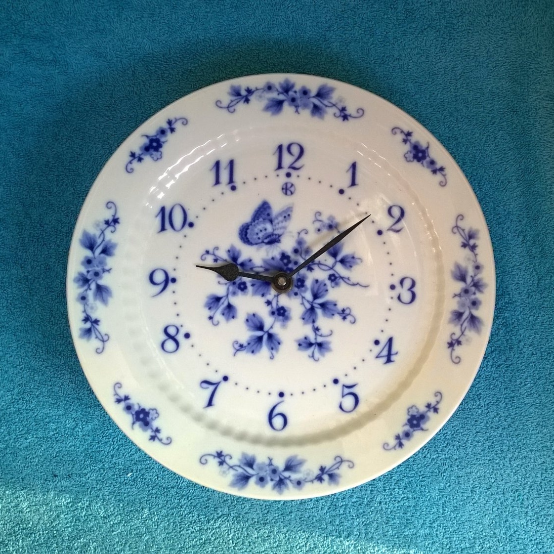 Nástěnné hodiny Prim (klenoty) electronic – AntikPrim